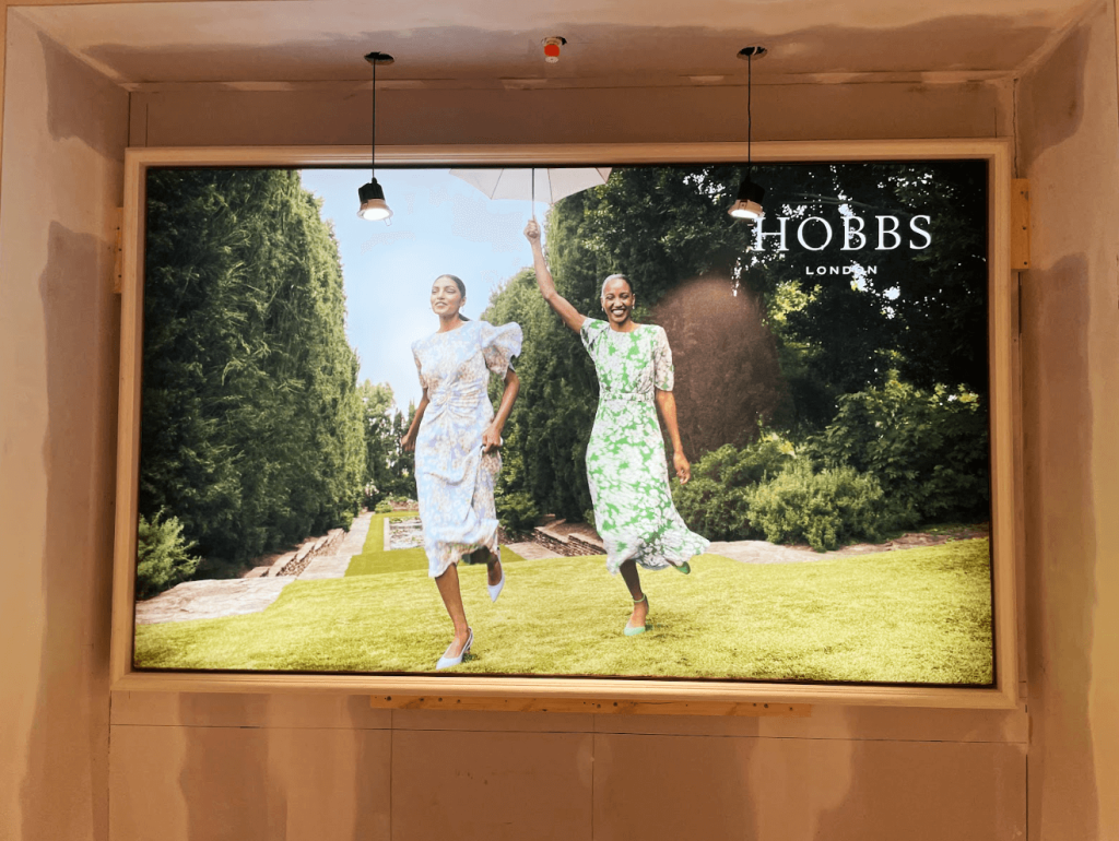 Hobbs London - Technical Signs